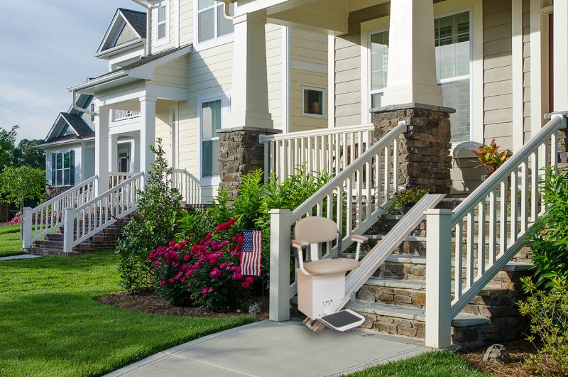 Outdoor Deluxe Stair Lift - HomeAccessProducts.com